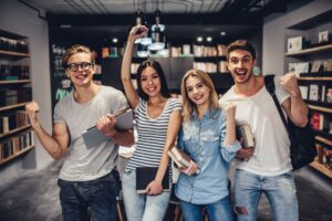 Do kiedy status studenta? Co oznacza? Jak go potwierdzić?